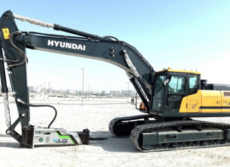 DAEMO Engineering - Hydraulic Breakers