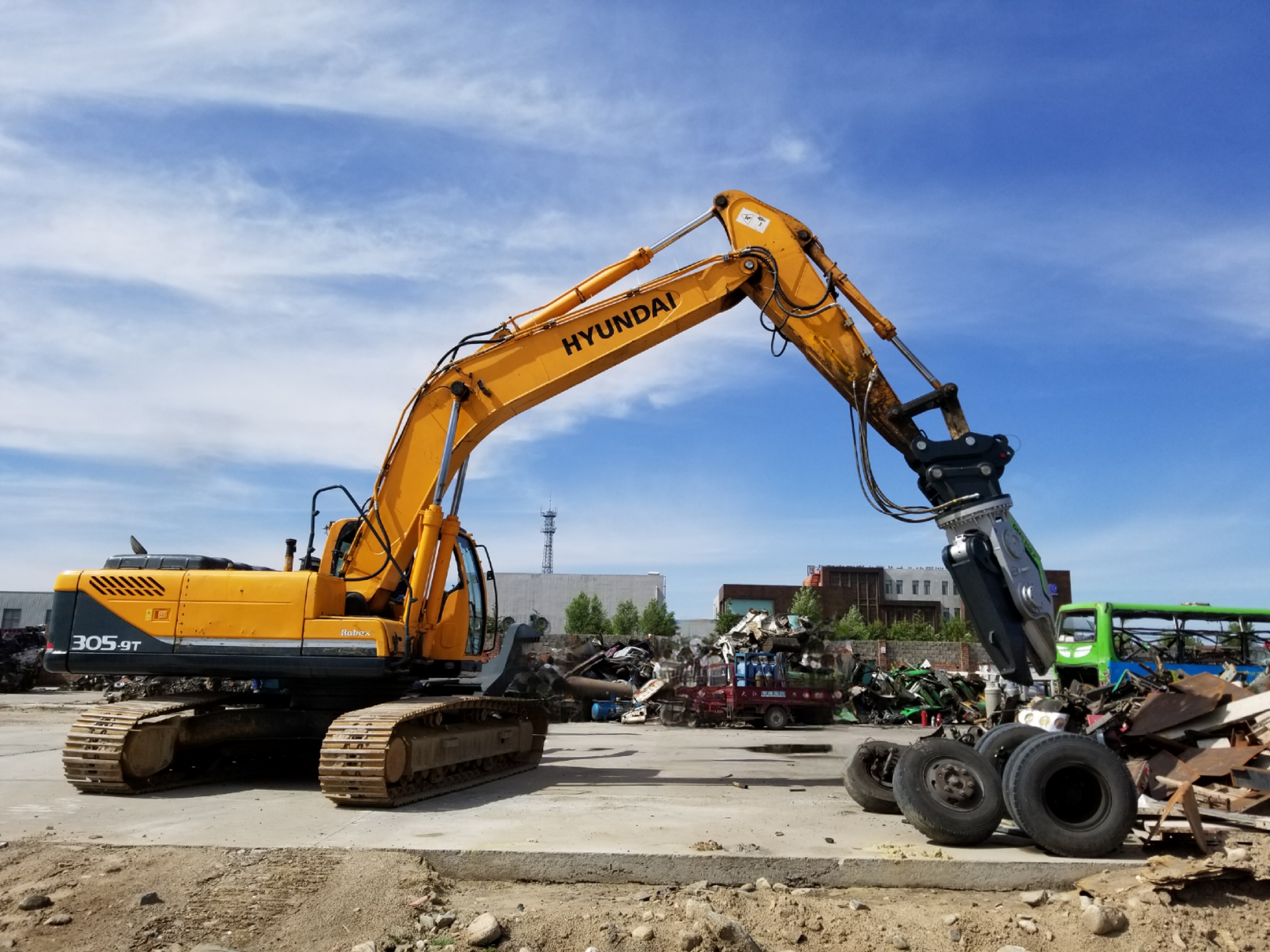 DAEMO Engineering - Recycling Attachments