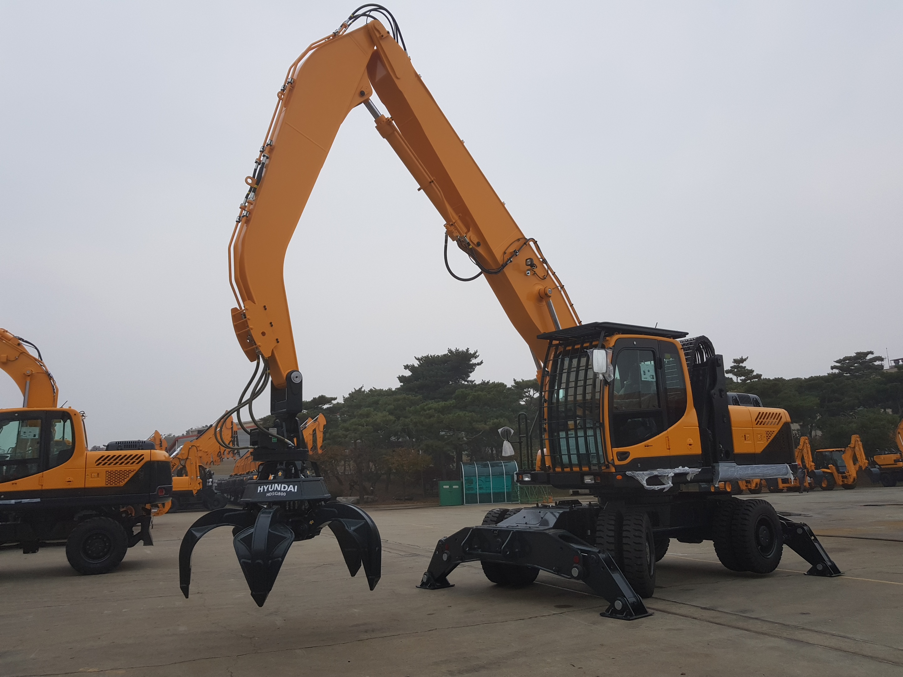 DAEMO Engineering - Special Application Machines